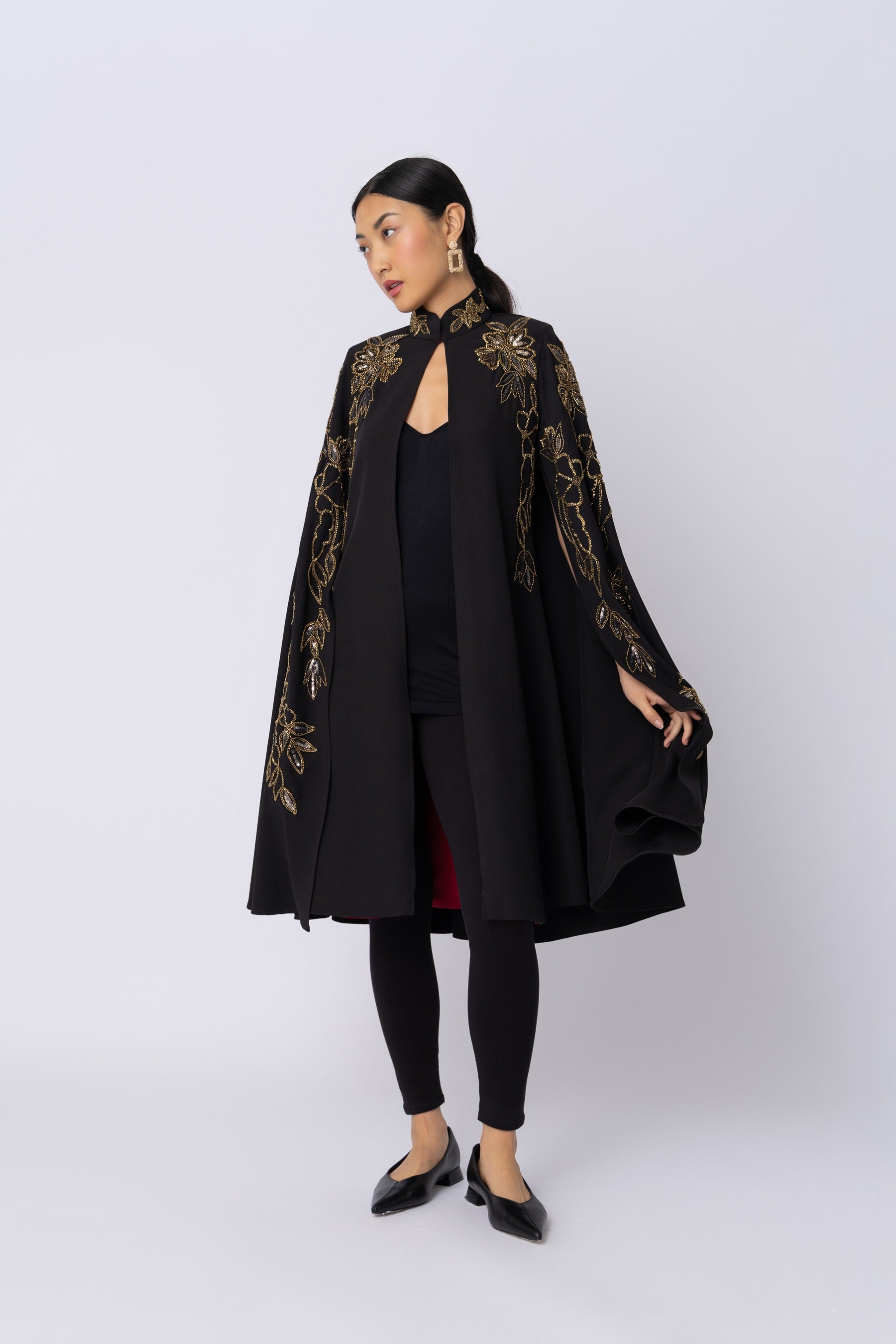 Nyx Cape – Raishma